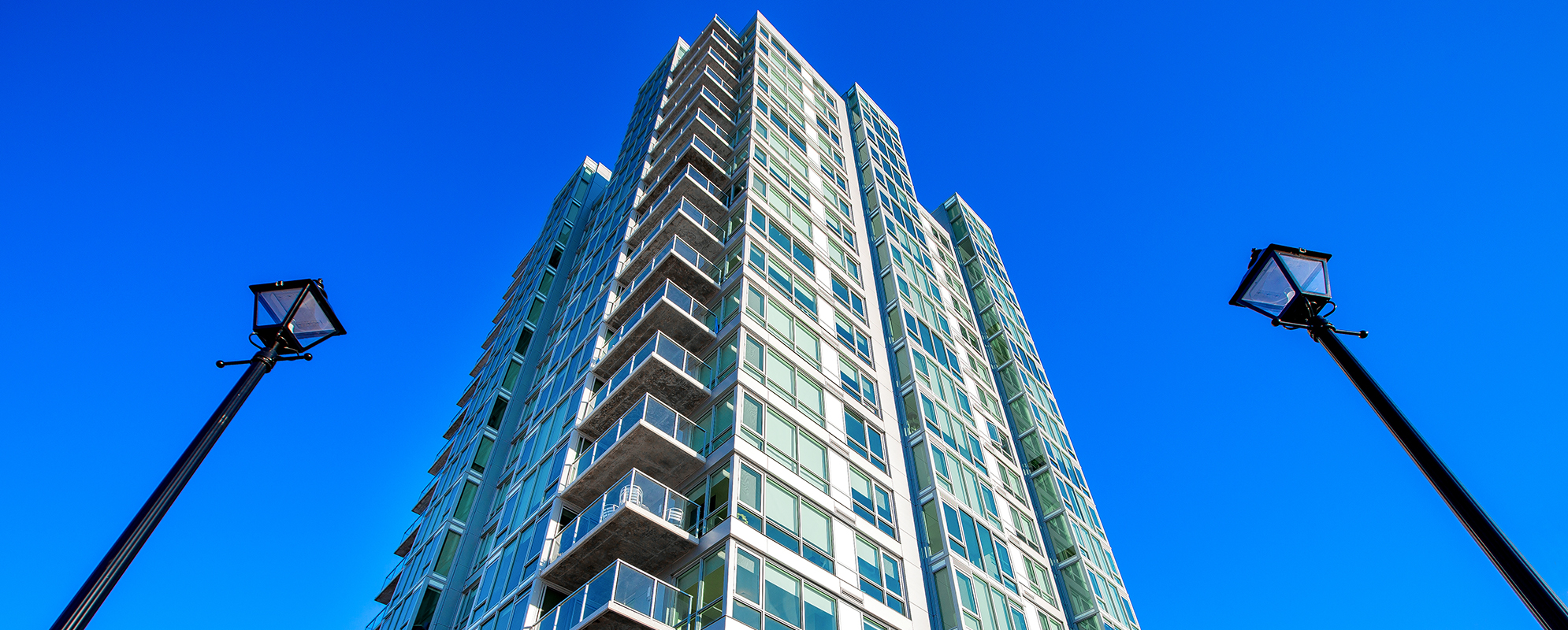 Central Tower at Century Park IMG_2597-1990x800 - Alcotex®